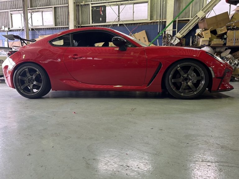 GR86 サーキットに向けてショック＆ブレーキetcバッフルプレート | 1978年創業 チューニングカー・レースカー製作メンテナンス[Racing Service FACTOR]