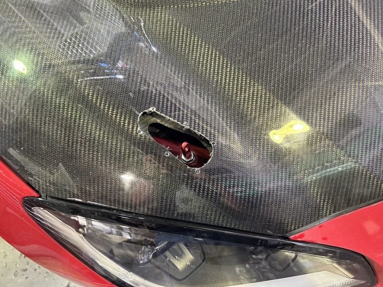 GR86(ZN8) VARISボンネット | 1978年創業 チューニングカー・レースカー製作メンテナンス[Racing Service FACTOR]